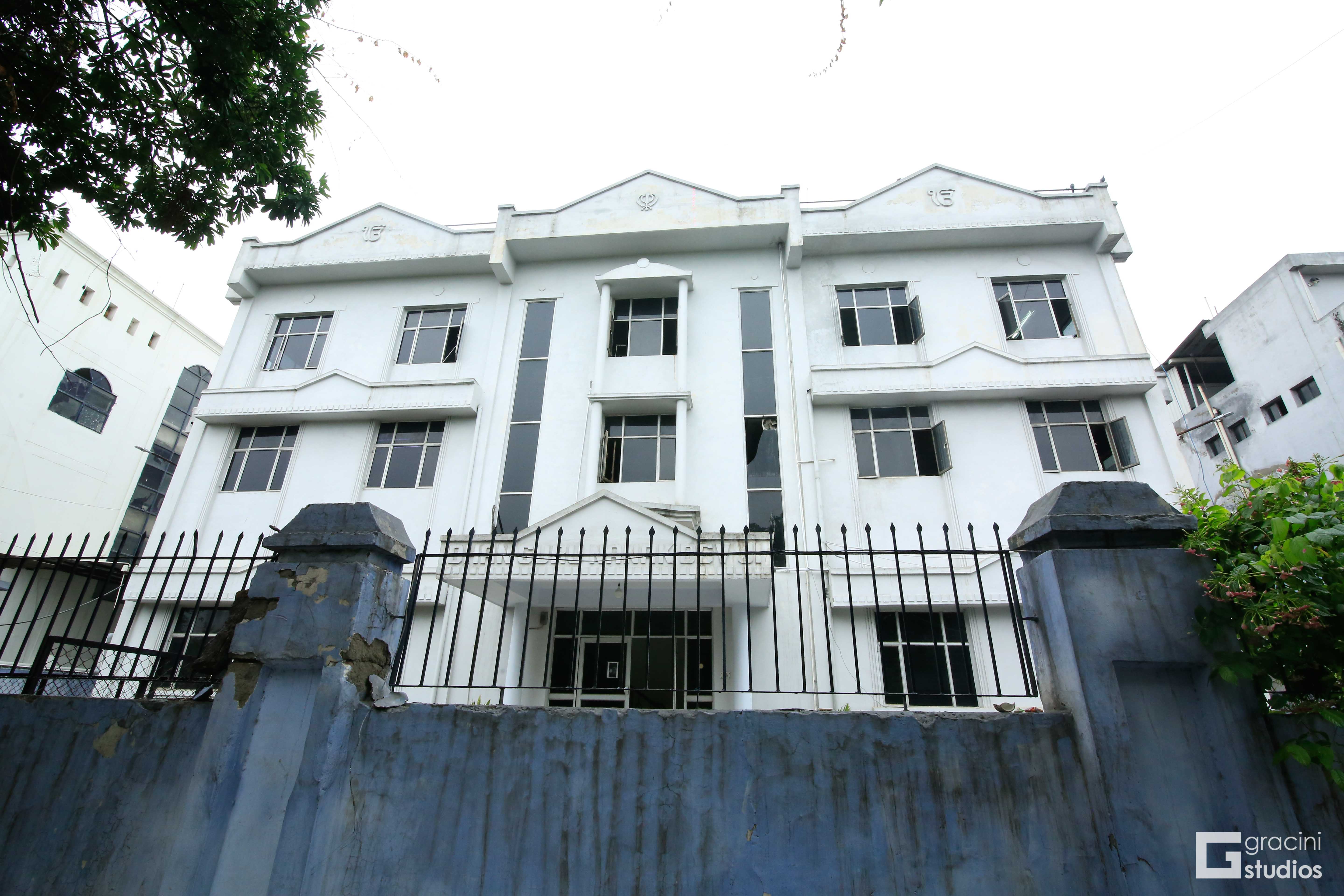 "Behind the Seams: Unveiling Our Personalized Bag Manufacturing ...